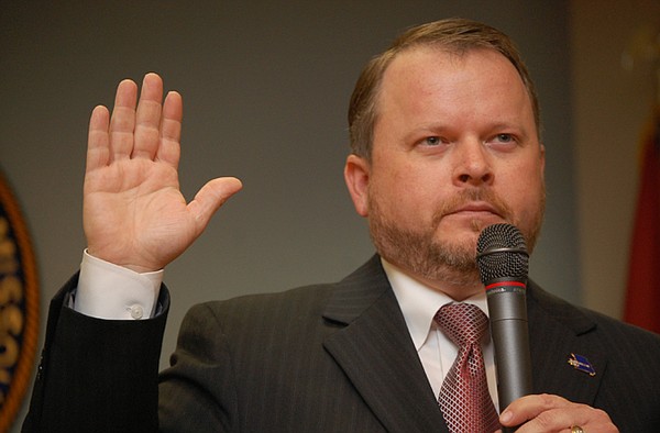 Struemph stepping back from politics | Jefferson City News Tribune