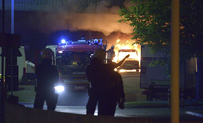 Riots in Stockholm suburb over police shooting | Jefferson City News ...