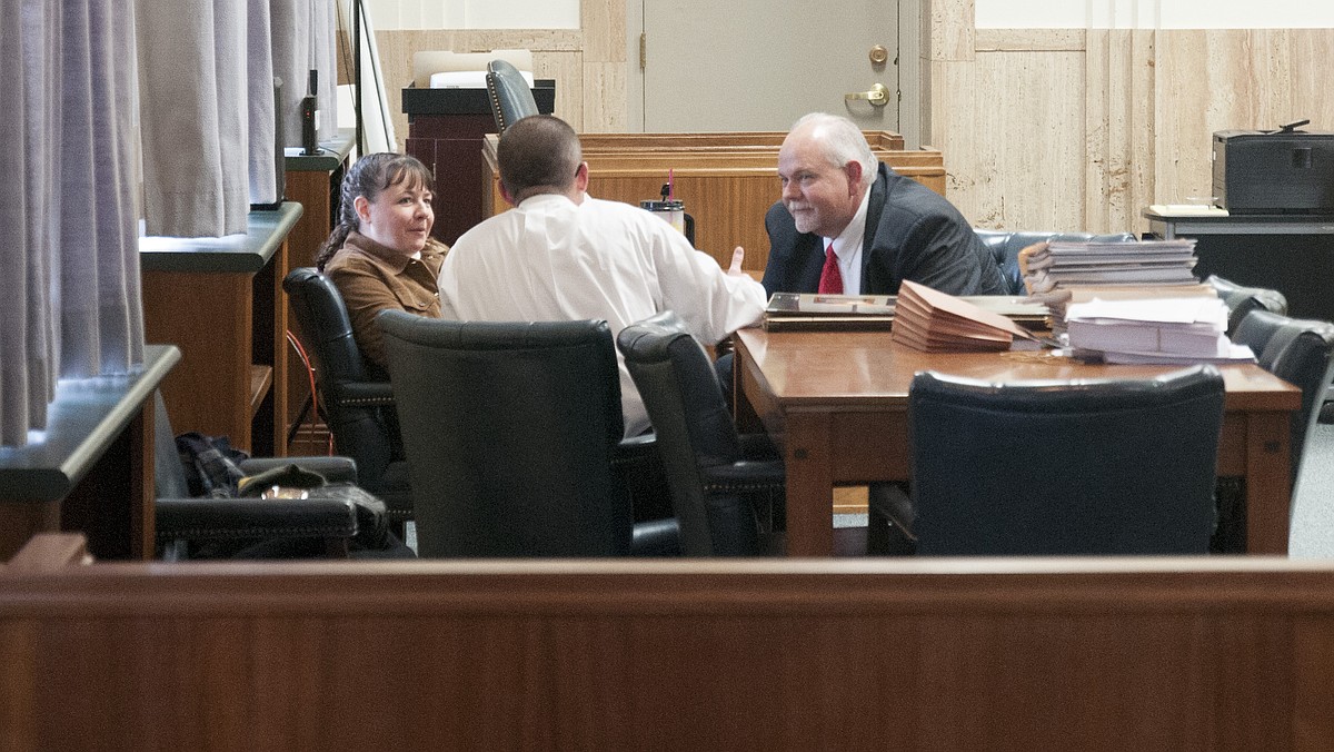 Woman convicted in 2011 murder dies in prison | Fulton Sun