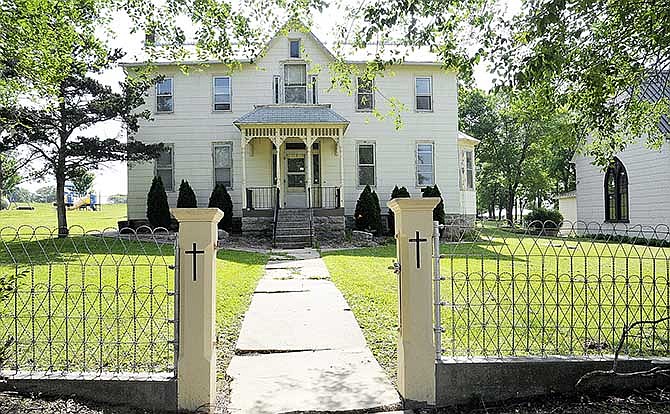 Church selling off pieces of rectory before rebuilding | Jefferson City ...