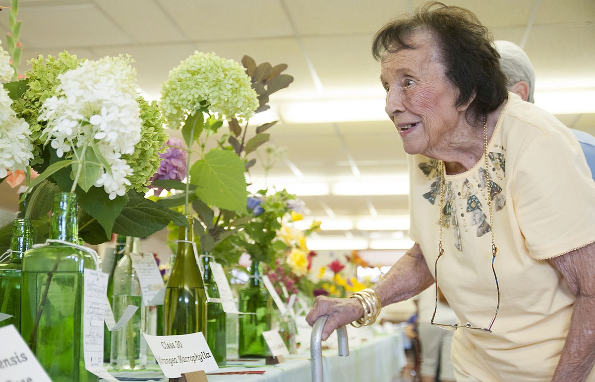 Interest in flowers, plants still budding decades later for Fulton ...