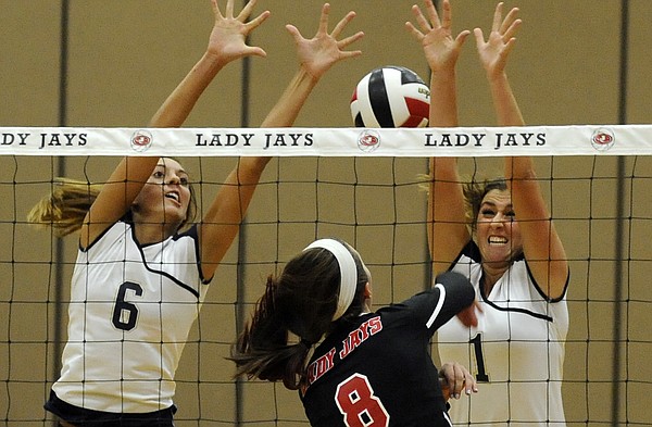 Helias downs Lady Jays in volleyball | Jefferson City News Tribune
