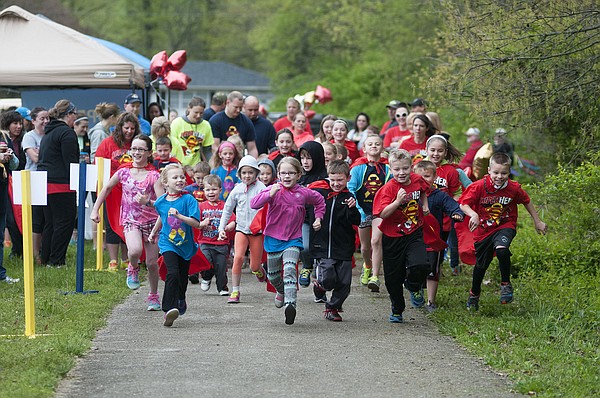 Hundreds run to support 'all the kids,' Super Sam Foundation | Fulton Sun