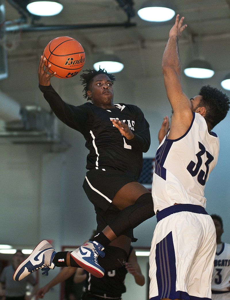 Tigers win, clinch No. 2 seed | Texarkana Gazette