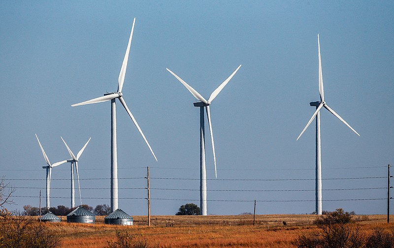 Utility: 69 turbines set up for wind farm in Texas Panhandle ...