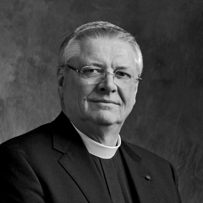St. James' Bishop Lambert is retiring | Texarkana Gazette