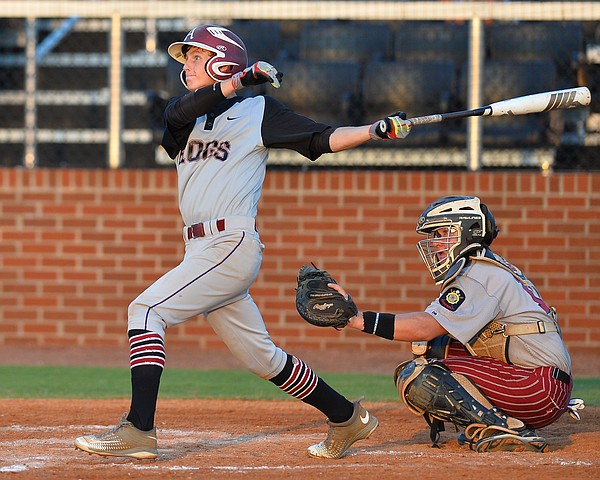 Razorbacks roar to another big win | Texarkana Gazette