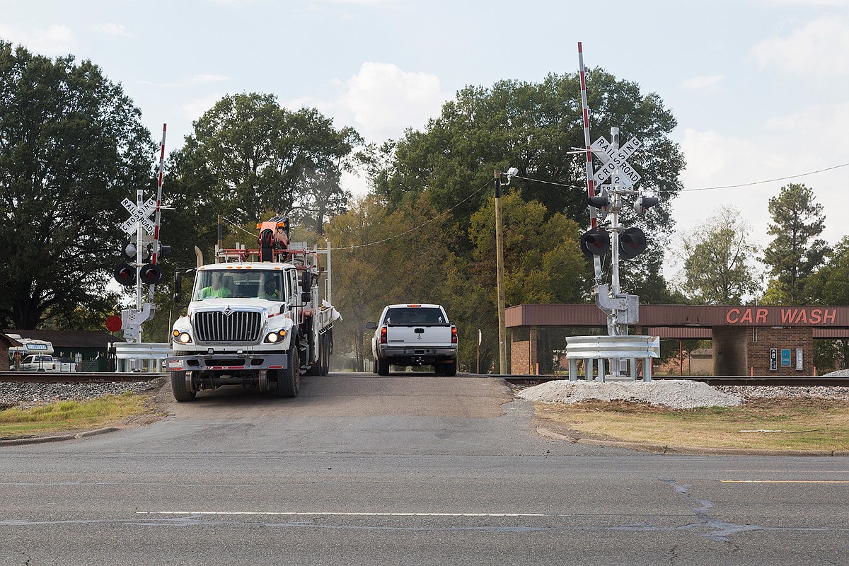 Railroad crossing in Ashdown to receive safety improvements | Texarkana ...