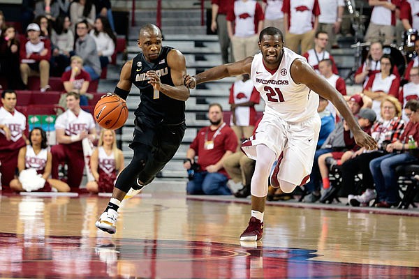 Phillips a young veteran for MU basketball team | Fulton Sun