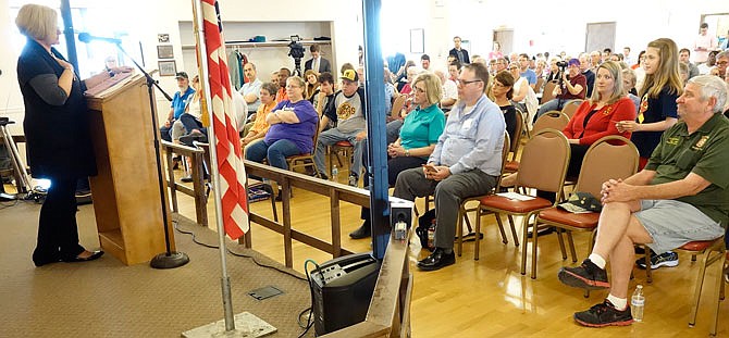 Super Sam's sister steals spotlight at McCaskill town hall meeting ...