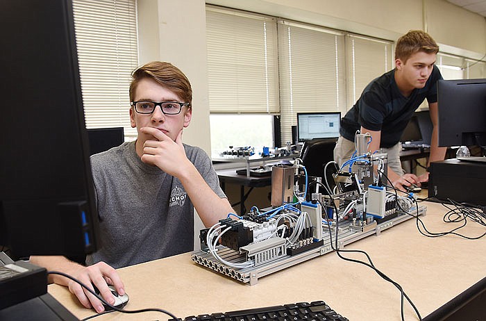 Nationally competitive JCHS students show mechatronic creations in ...