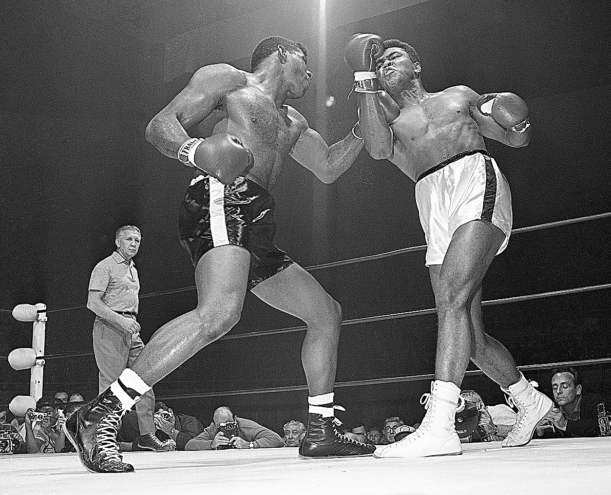 How many punches did Muhammad Ali take? | Texarkana Gazette