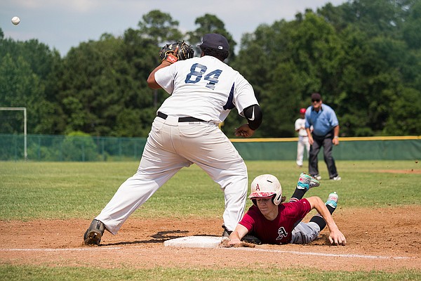 RRFCU Razorbacks rally past Ada in 5-2 win | Texarkana Gazette