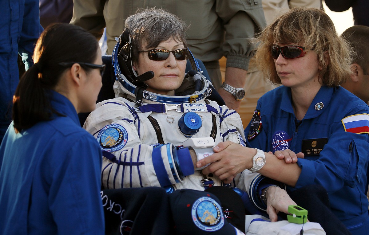 Record-breaking astronaut Peggy Whitson back on Earth | Fulton Sun