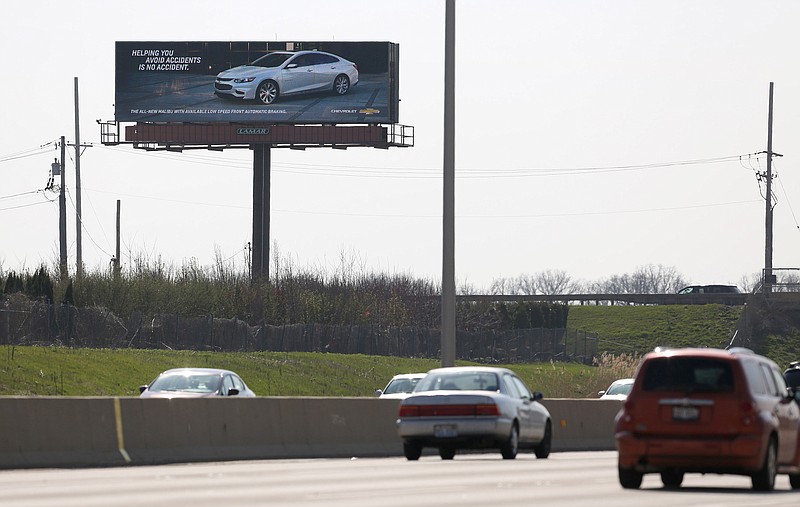 Smart digital billboards are checking you out | Texarkana Gazette