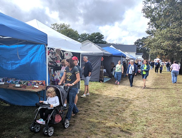 45th annual Hatton Craft Day draws crowd