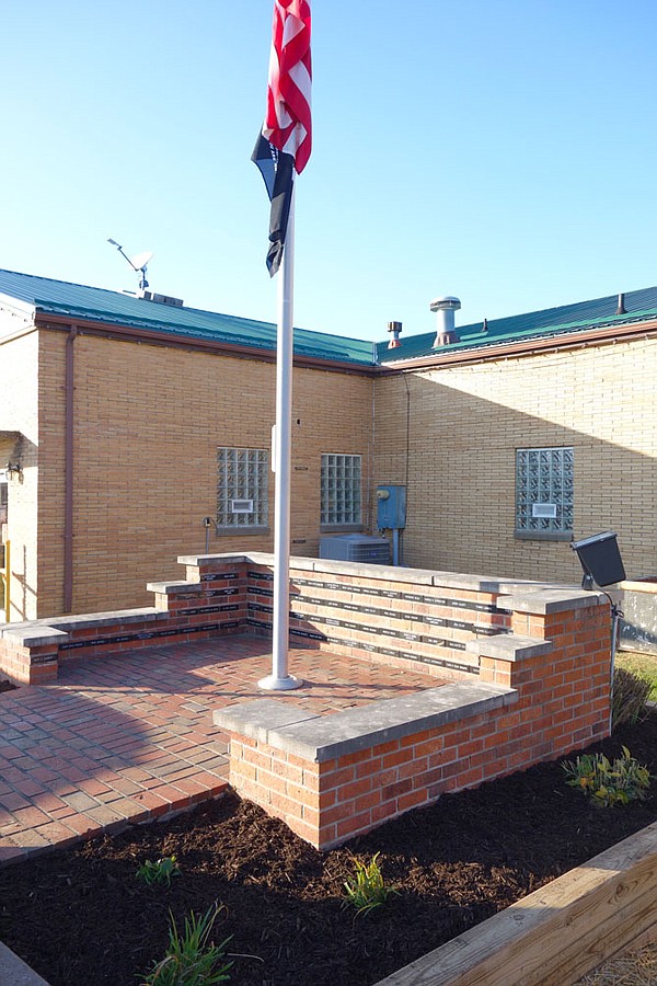 VFW gets facelift before Veterans Day | Fulton Sun