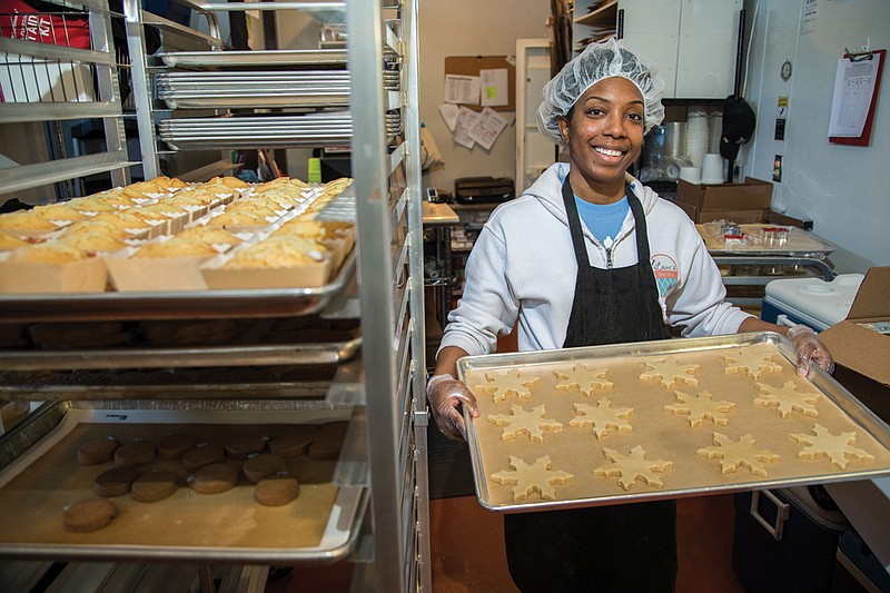 On Chicago's South Side, a small bakery tries to keep pace with its own ...