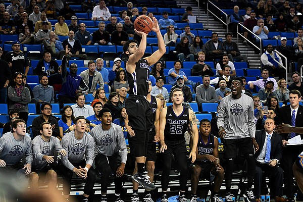 Howard brothers share sweet 3-point shots, brotherly bond | Texarkana ...