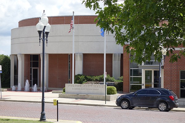 Fulton city to address union, housing