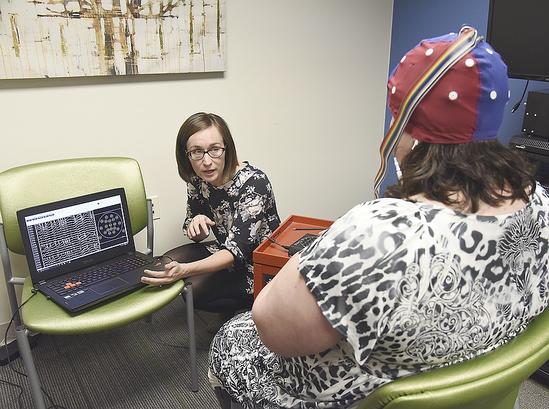 Therapy looks to improve health through brainwaves | Jefferson City ...