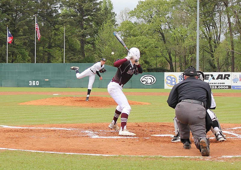 Hawks flying high | Texarkana Gazette