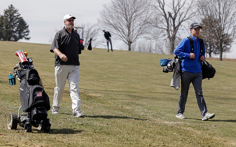 Senior golf? Nebraska college team has 61-year-old freshman | Texarkana ...