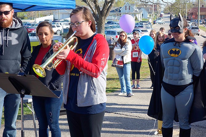 Hundreds of 'superheroes' show Super Sam support | Fulton Sun