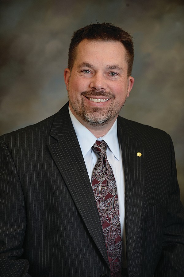 Seitz changes seats to help businesses | Fulton Sun