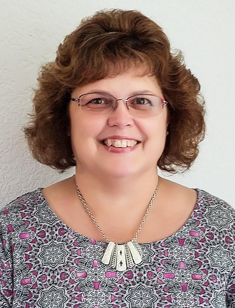 Moniteau County clerk advises voters to register for elections ...