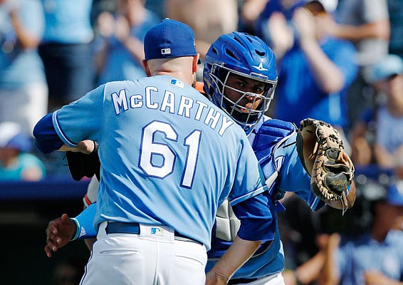 Royals roll past Orioles | Fulton Sun