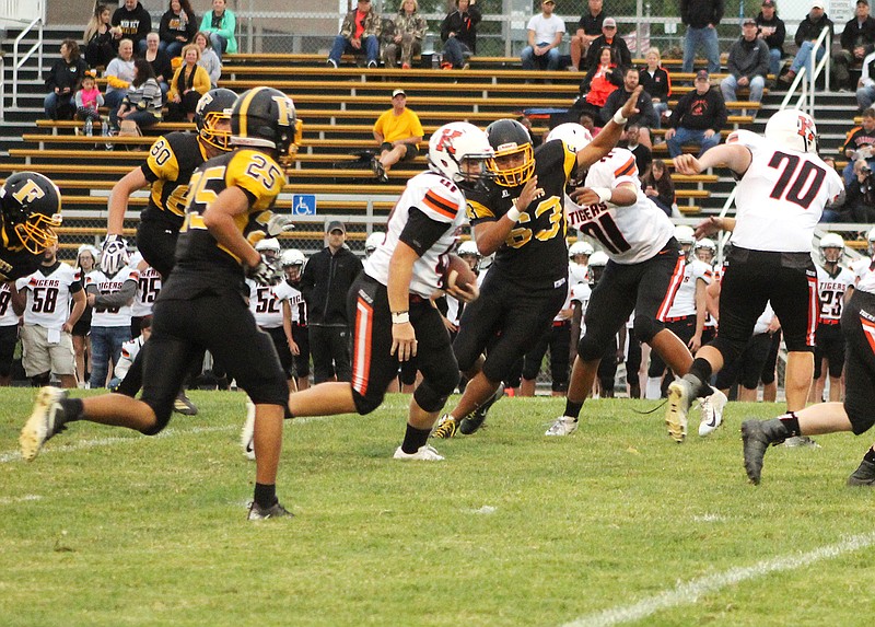 Tigers' balance keeps Hornets off-kilter | Fulton Sun