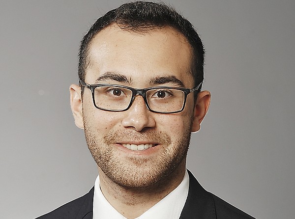 Locke Thompson sticks with campaign approach | Jefferson City News Tribune