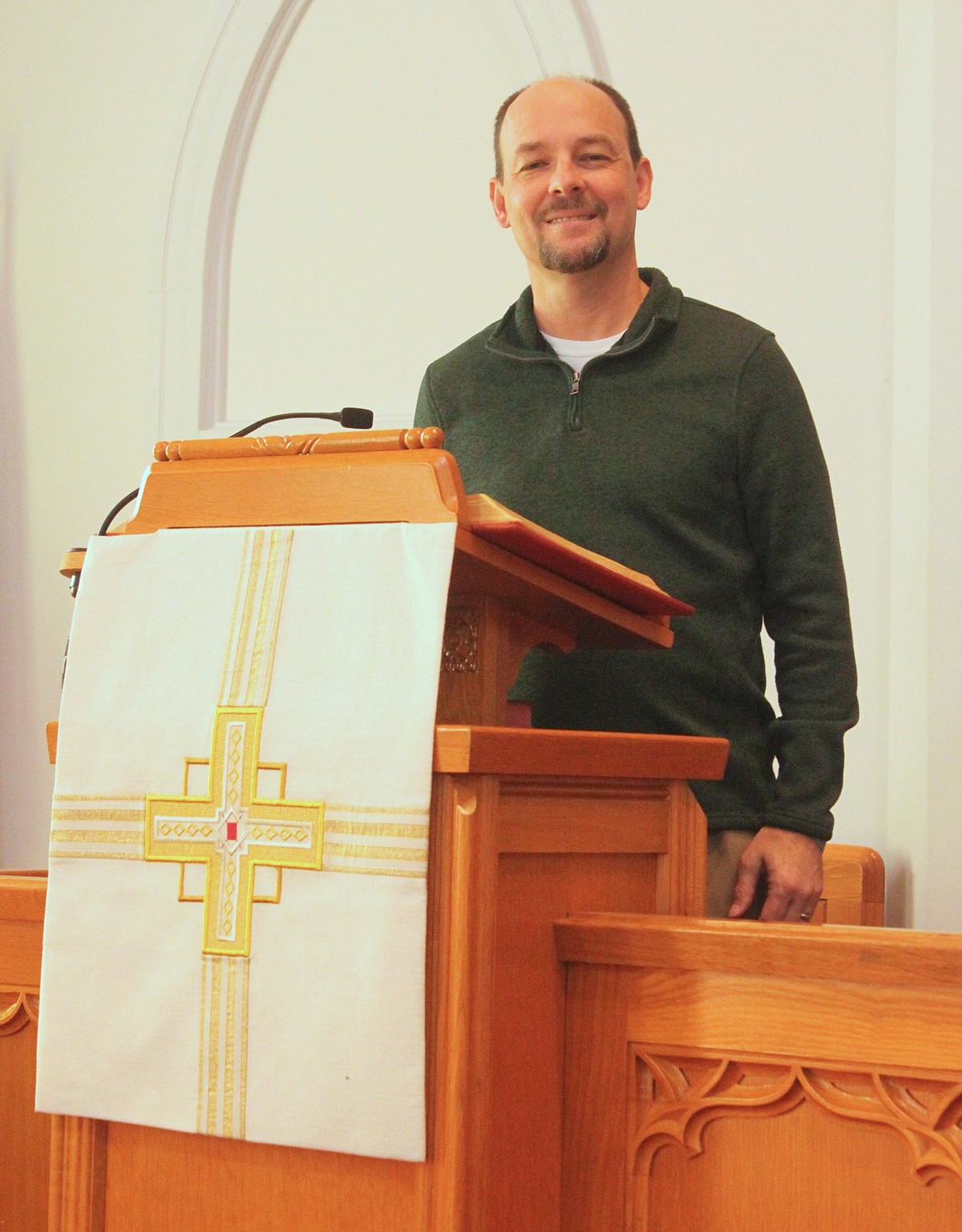 After 30 years in ministry, pastor takes on first full-time pulpit ...