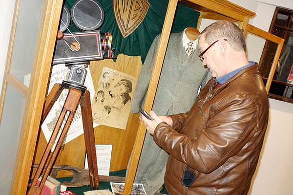 Ronald Reagan suit rides again | Fulton Sun