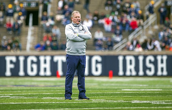 Notre Dame's Brian Kelly wins Coach of the Year for 2nd time