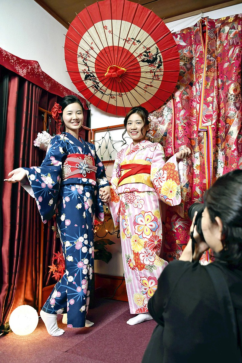 Tokyo by Rickshaw | Texarkana Gazette