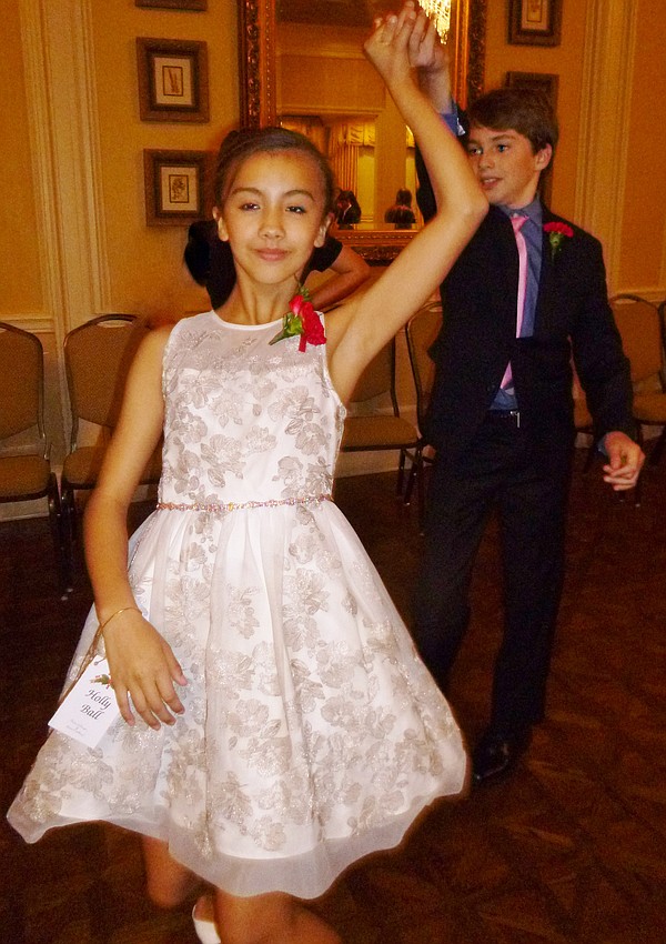 Junior Cotillion Holly Ball | Texarkana Gazette
