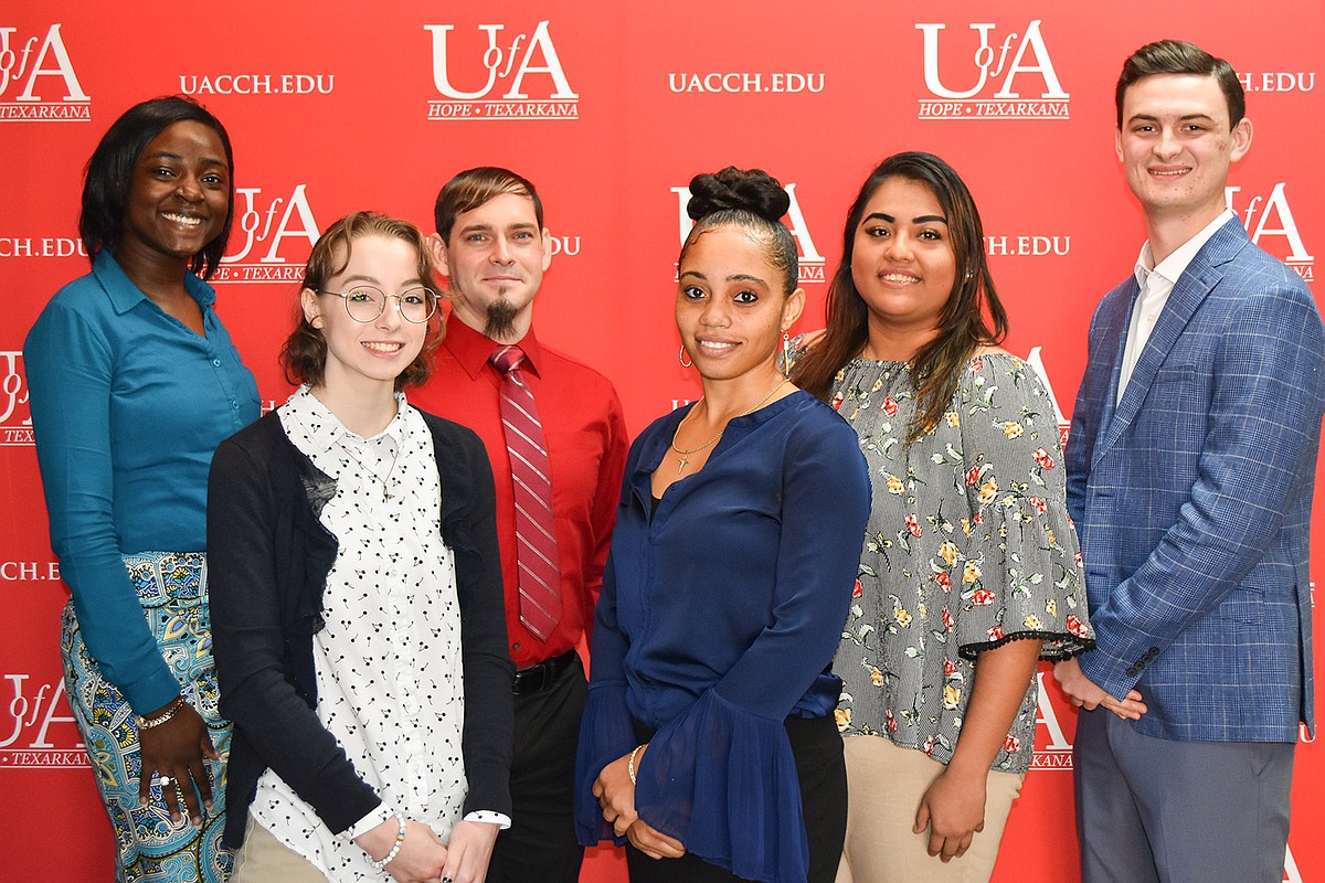 Student government officers are sworn in | Texarkana Gazette