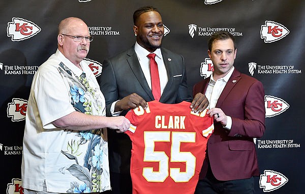 New Chiefs DE Frank Clark: 'Nothing to hide' | Jefferson City News Tribune