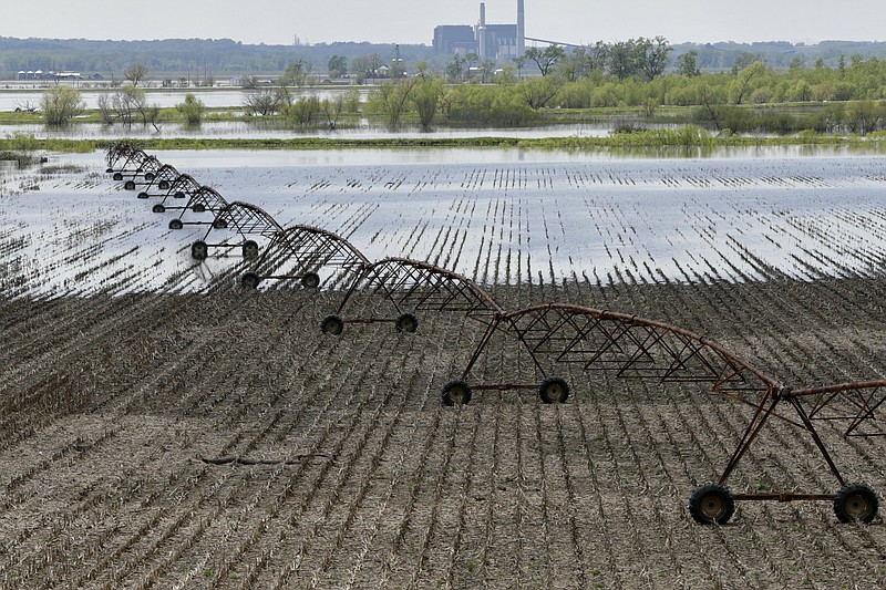Dragging levee repairs leave riverside communities stressed | Fulton Sun