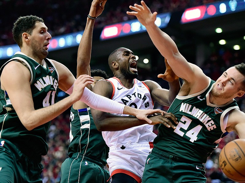 Bucks need stronger bench to regain control | Texarkana Gazette
