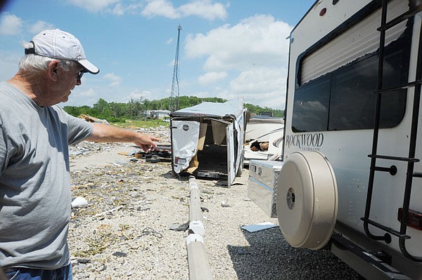 Storage unit damage impacts hundreds | Jefferson City News Tribune