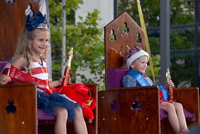 Toebben, Stevens crowned Little Mr. and Miss Independence | Jefferson ...
