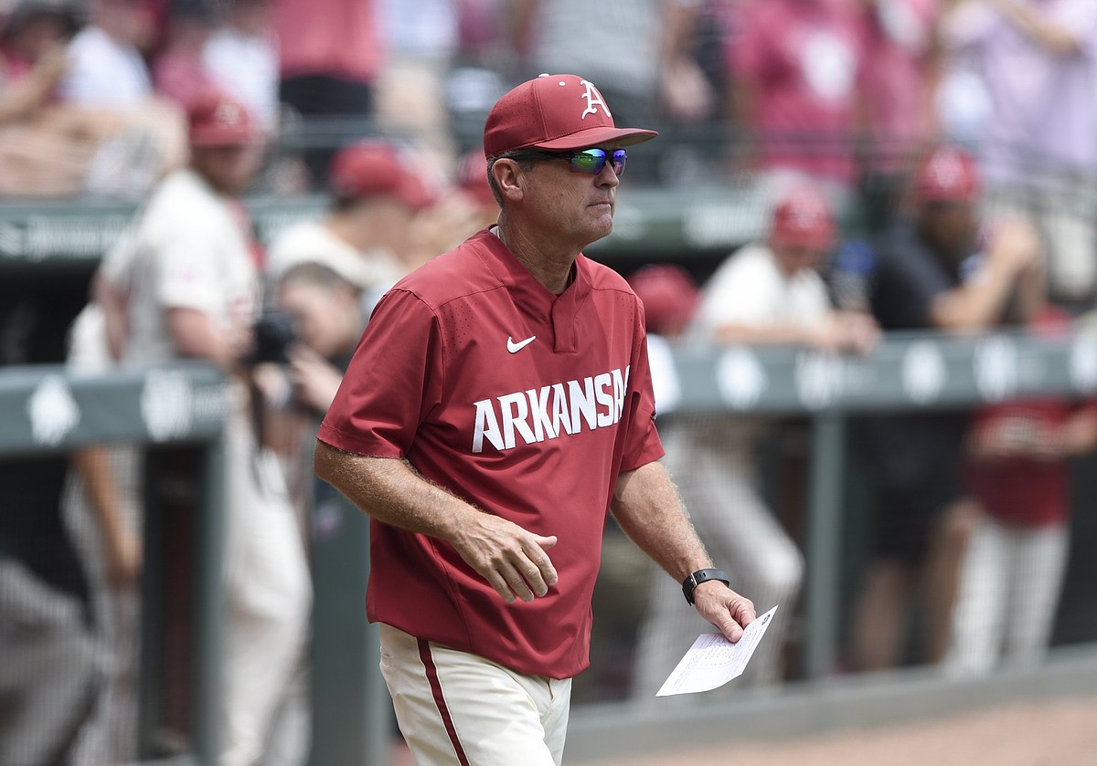 Razorbacks' Dave Van Horn visits Texarkana today to help raise money ...