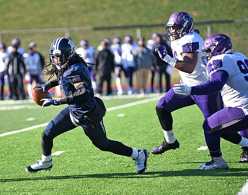 Blue Tigers will try to be unpredictable on defense | Jefferson City ...