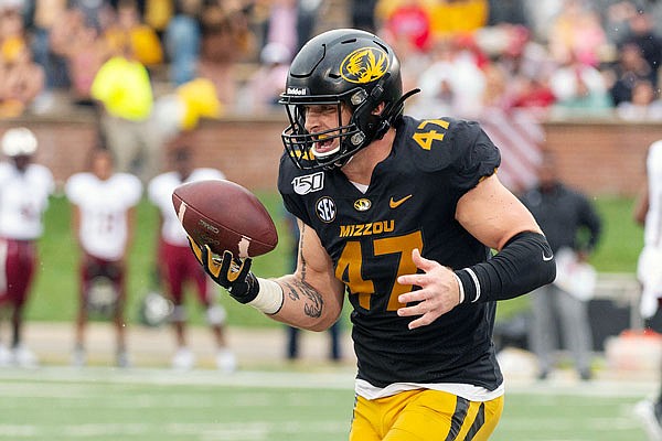 Tigers avoid the worst with Bryant, but lose Garrett | Fulton Sun