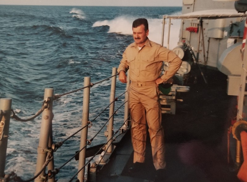 Veteran served as broadcaster and journalist during U.S. Navy service ...