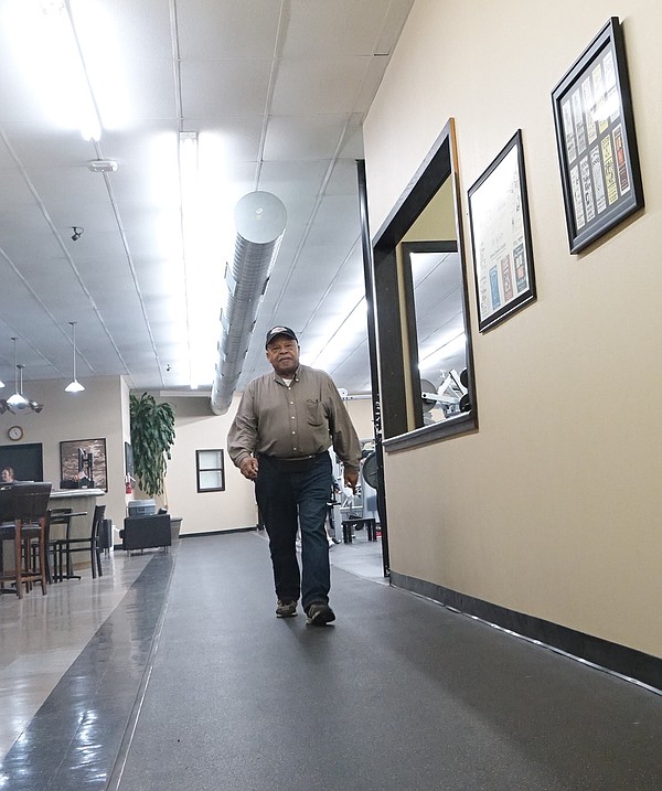 Man who used to stutter now happy to lift his voice in song | Texarkana ...