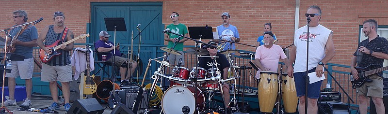 Ready, get set, cruise! | Classic cars make a grand entrance as virus ...